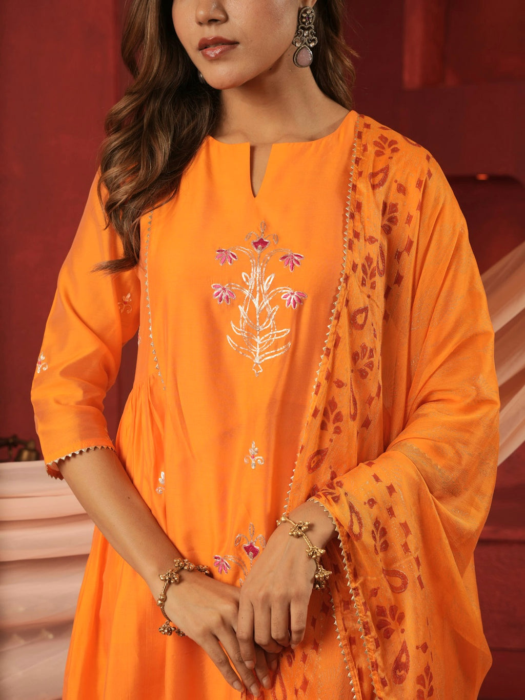 ORANGE CHANDERI SUIT SET WITH PITTAN WORK – Gulabi Dori
